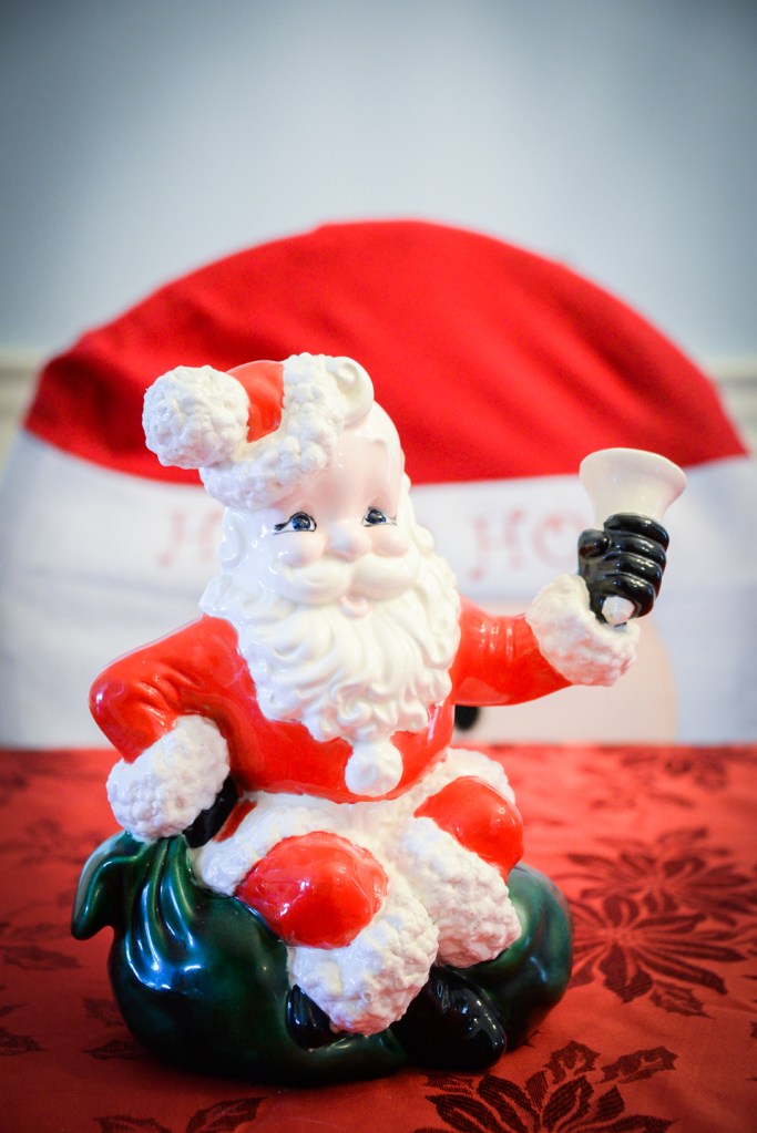 Santa is coming to town - FRANK. Magazine
